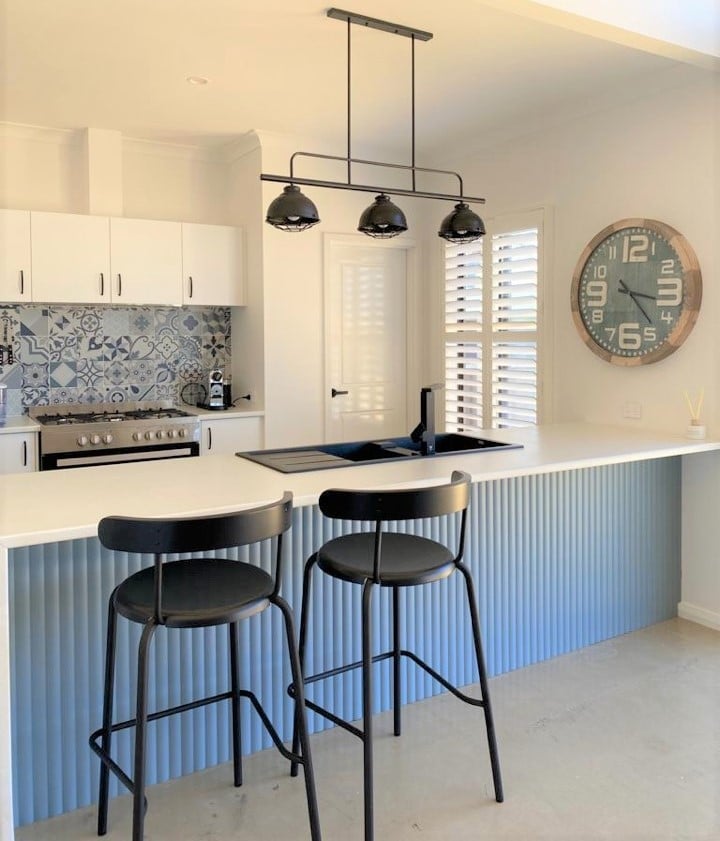 Discover the Endless Possibilities of VJ Panelling for Your Modular Home